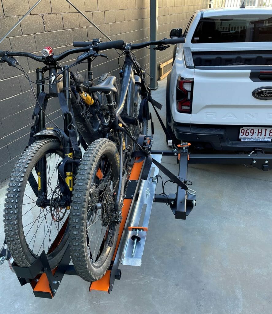 Towbar mounted Swing Away unit for use with e-bike Carrier