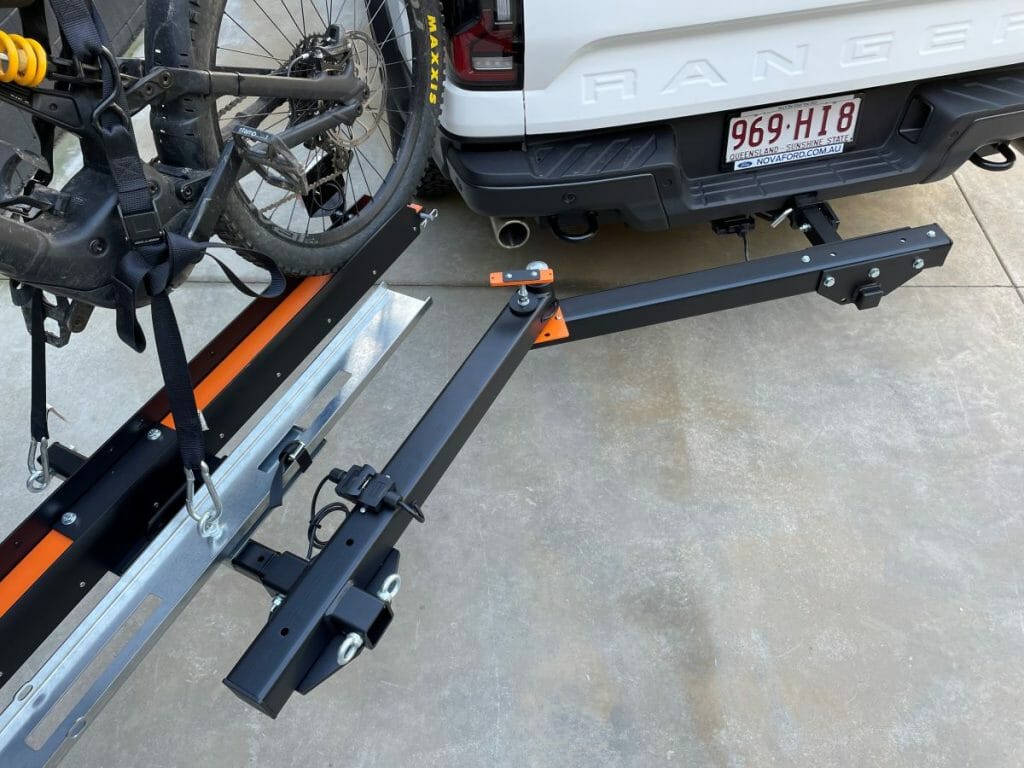 Towbar mounted Swing Away unit for use with e-bike Carrier